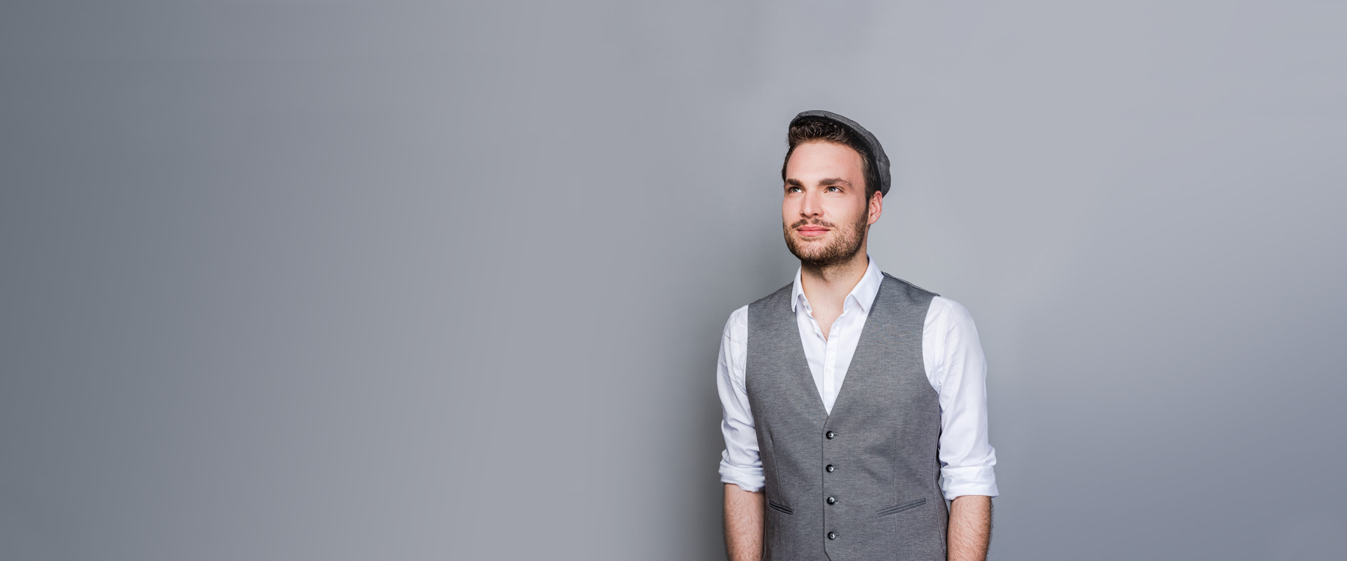 Medien – Max Dollinger, Bariton